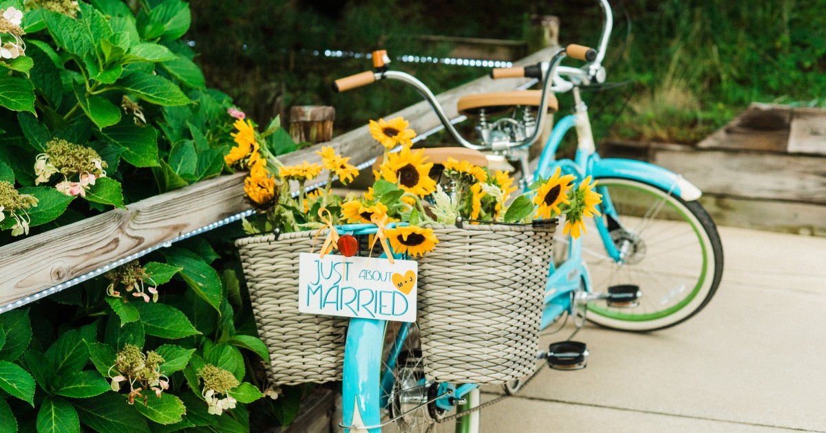 Lets Party! | Delaware Seaside Bride